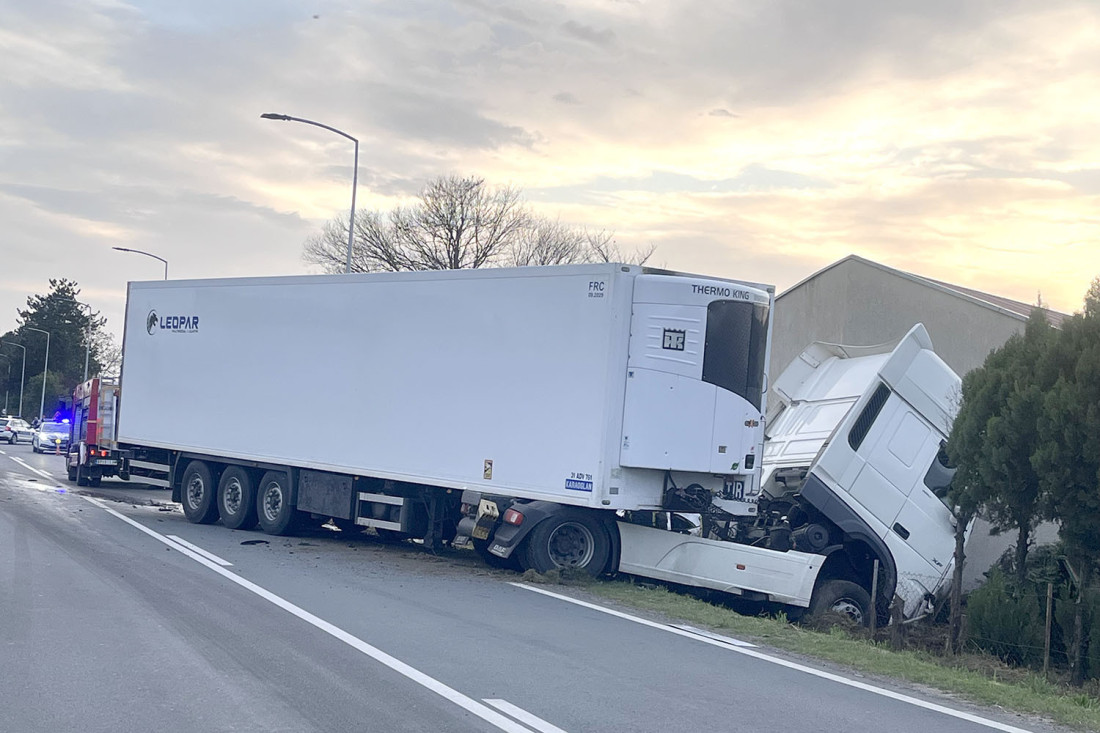 Prve fotografije sa mesta jezive nesreće u Čelarevu