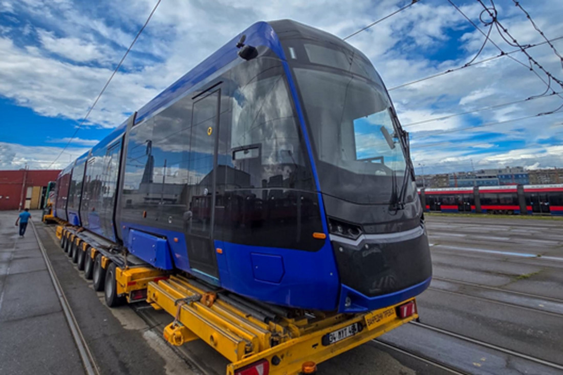 Novi turski tramvaj stigao u Beograd