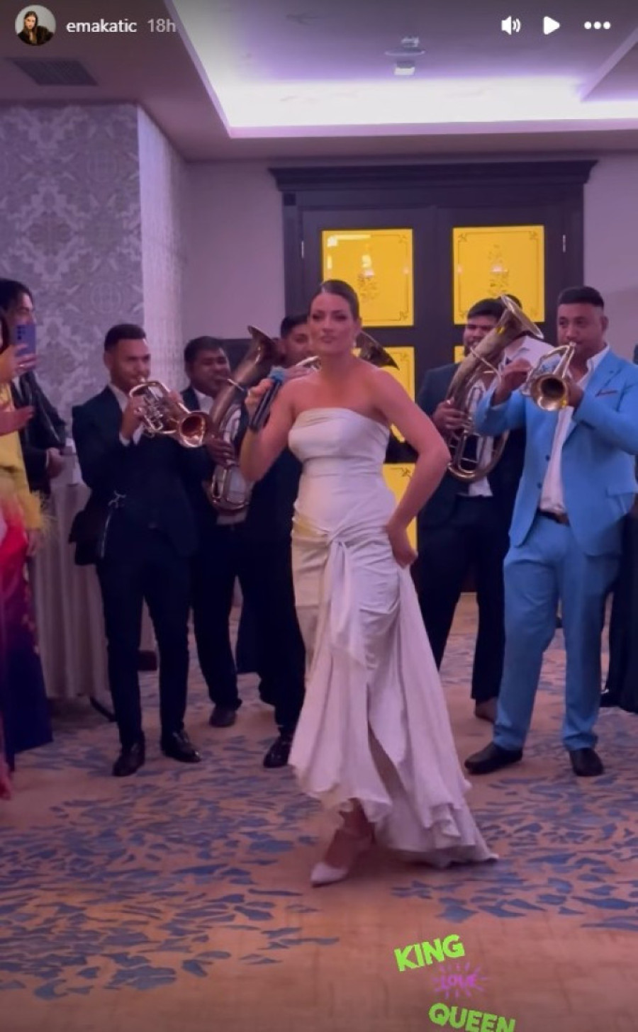 Evo ko je novi zet Suzane Mančić!